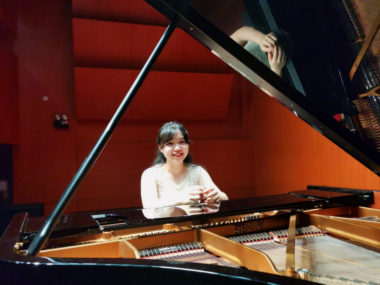 Lim Kwan Yee – Euroasia Association of Performing Arts